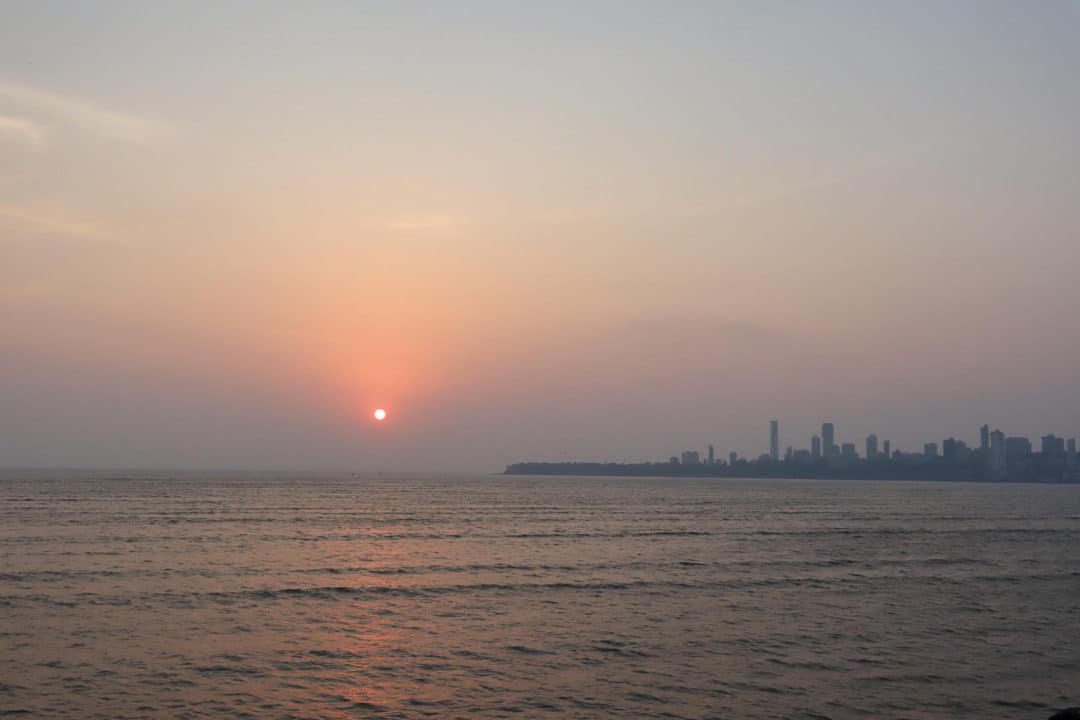 A Full Guide to Colaba - The Best Area to Stay in Mumbai!