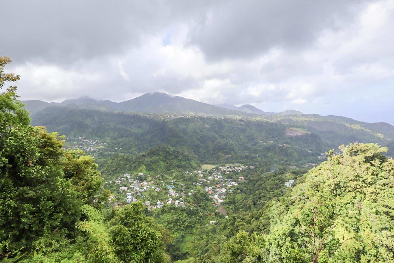Dominica Travel Guide! A Complete Guide To Dominica Travel!