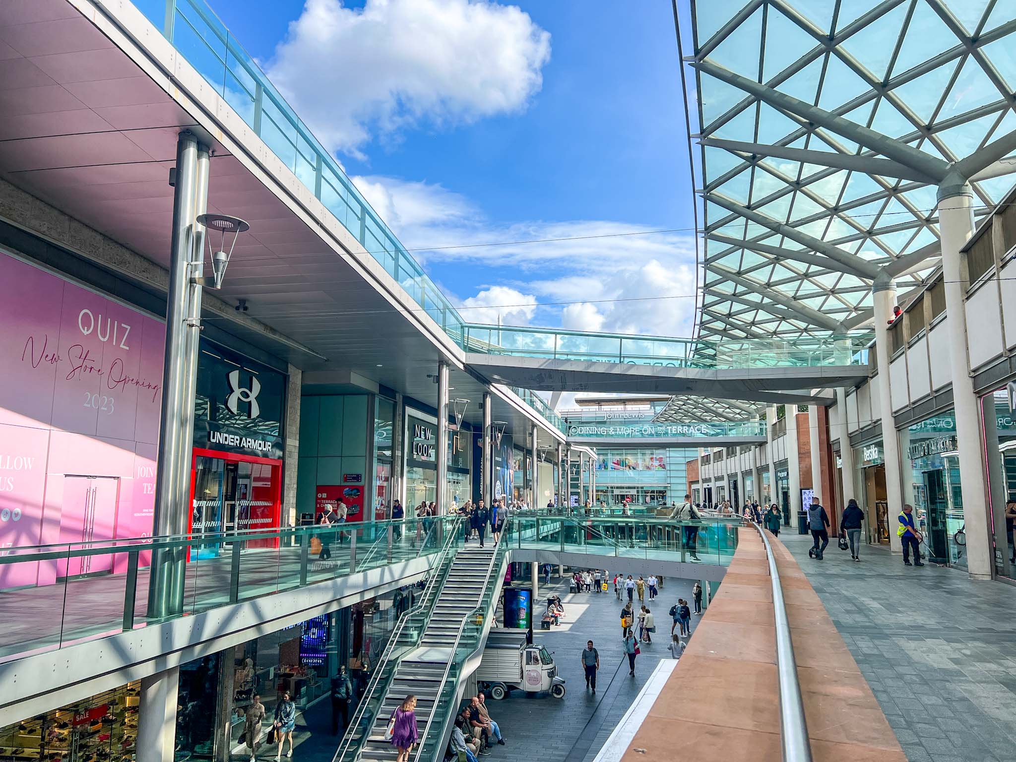 BEST One Day in Liverpool Itinerary! A Day in Liverpool!