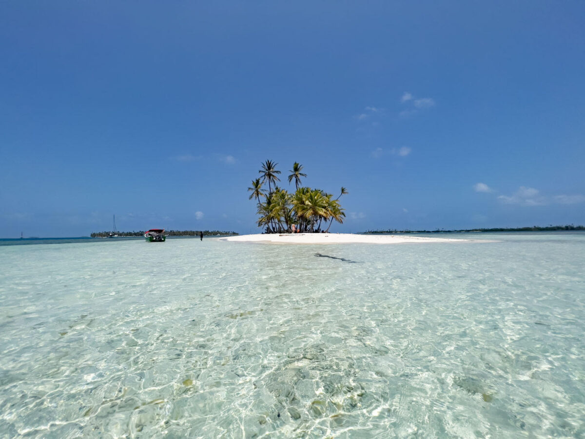17 BEST Places to Visit in the Caribbean in JULY & AUGUST (Good Weather)