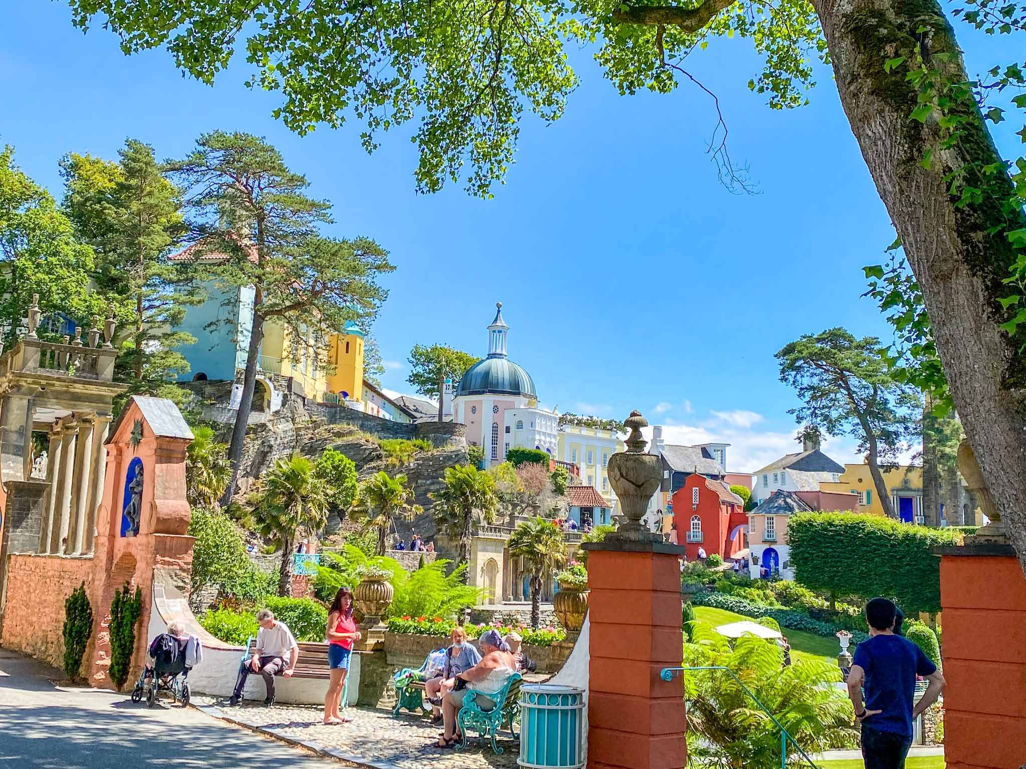 Guide to Visiting Portmeirion & Things To Do in Portmeirion