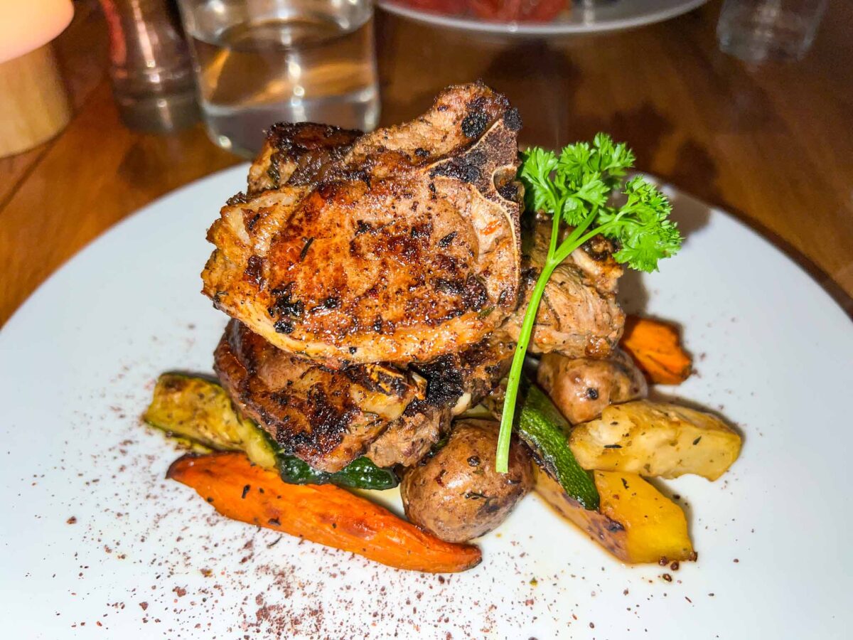 10 Places for Halal Food in Reykjavik & Muslim Guide Iceland